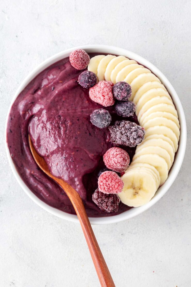 Acai Smoothie Bowl - Smoothies and Shakes