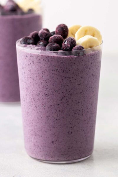 Simple Blueberry Banana Smoothie - Smoothies and Shakes