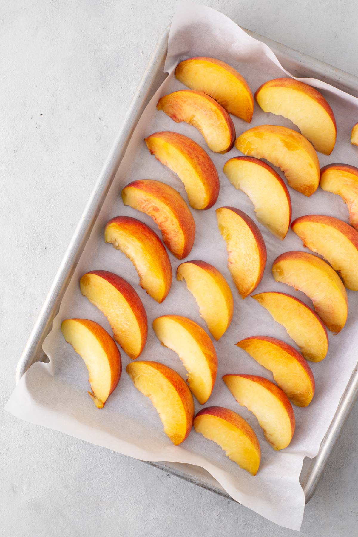 How to Freeze Peaches Properly - Smoothies and Shakes