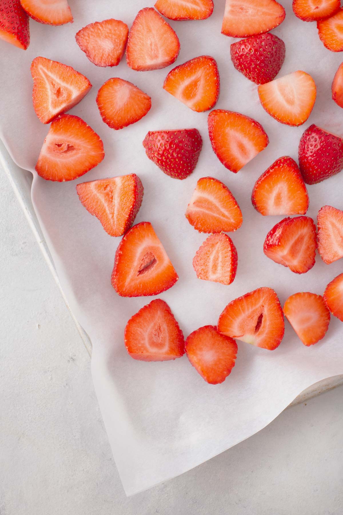 How to Freeze Strawberries Properly - Smoothies and Shakes